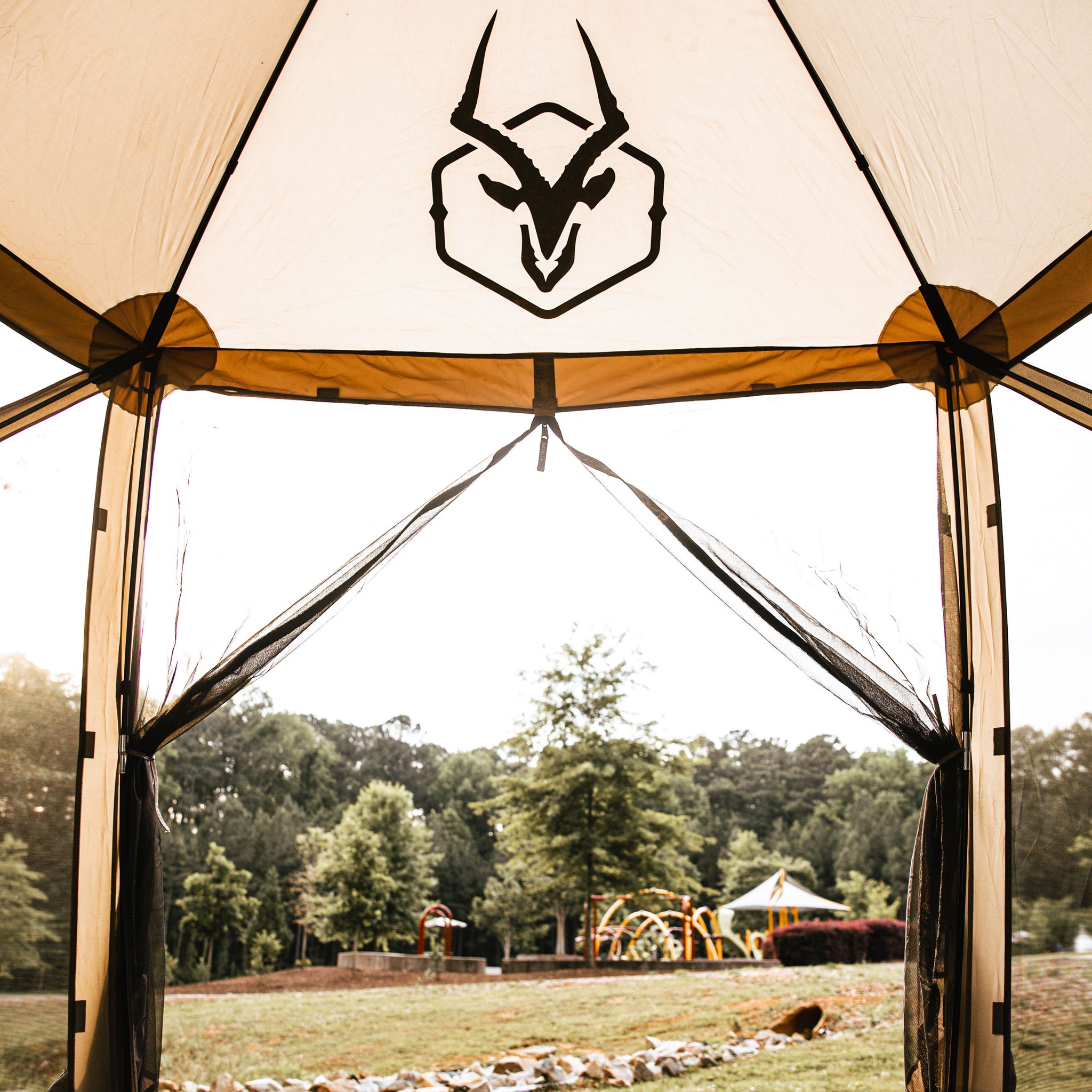 Gazelle Tents G5 5-Sided Portable Gazebo, Easy Pop-Up Hub Screen Tent ...