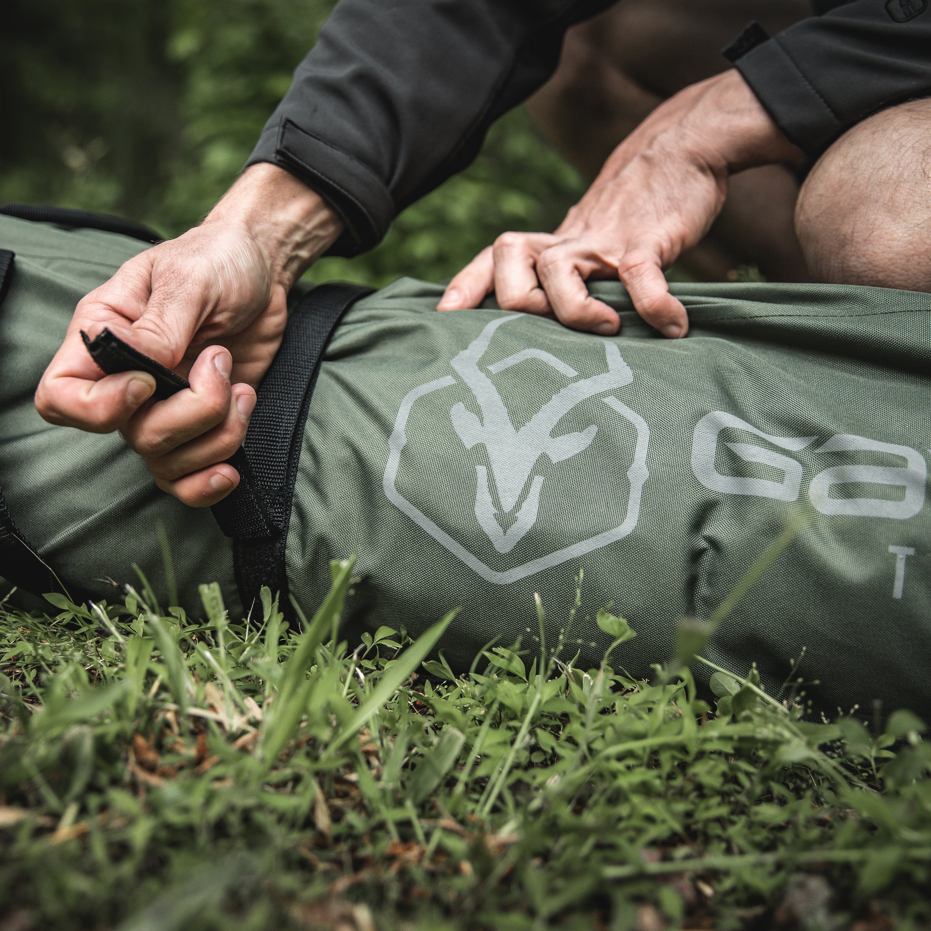 Gazelle Tents T4 Hub Tent, Easy 90 Second Set-Up, Waterproof, UV ...
